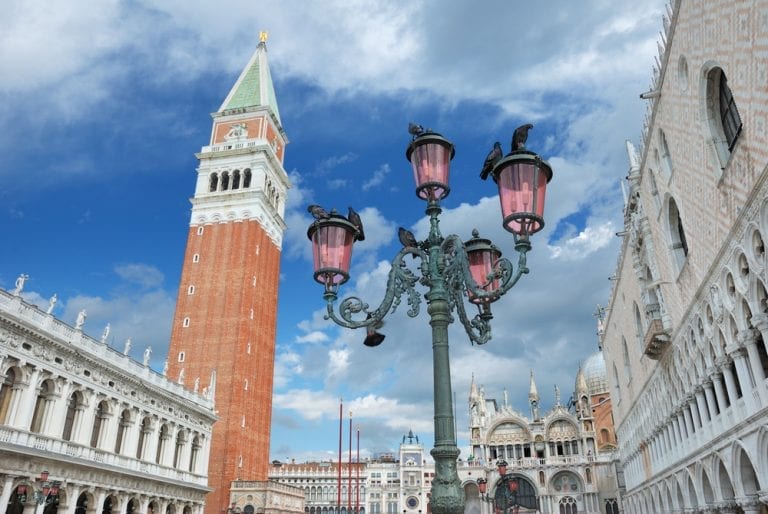 The 14 Italian Piazzas that Every Traveler Should See