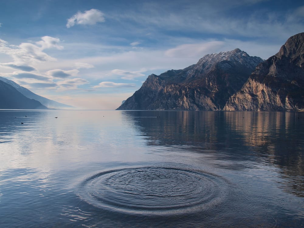 Most Beautiful Lakes in Italy: Guide to 7 Amazing Italian Lakes - Walks ...