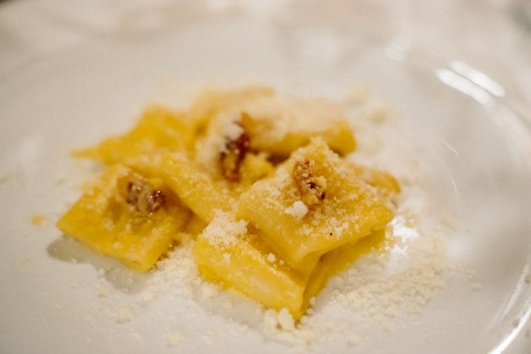 What to Eat in Rome: 25 Delicious Traditional Roman Dishes